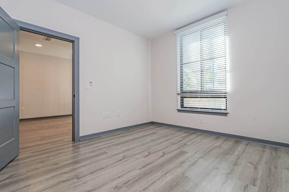 Affordable Apartments in Nashville, TN | Red Oak Flats